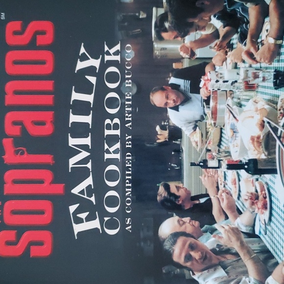 Warner Books | Kitchen | Vintage Sopranos Family Cookbook | Poshmark
